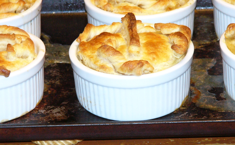 Easy Chicken, Vegetable and Mushroom Pub Pies – Welcome to Rosemarie's ...